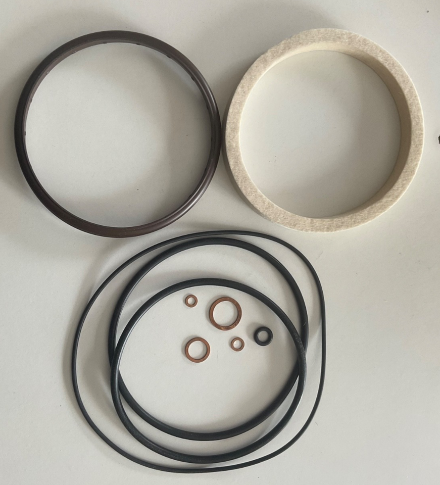 Seal kit for Slift Solist S25 2.5t in-ground lift (lifting cylinder)